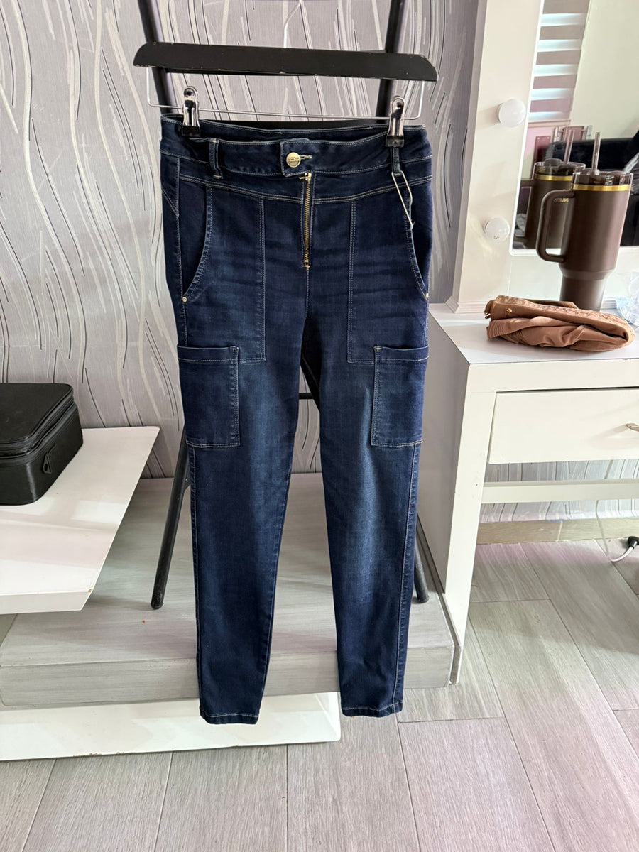 JF1866 JEAN OCHENTERO SILUETA MOM FIT CON DESGASTES – Satisfashion Boutique